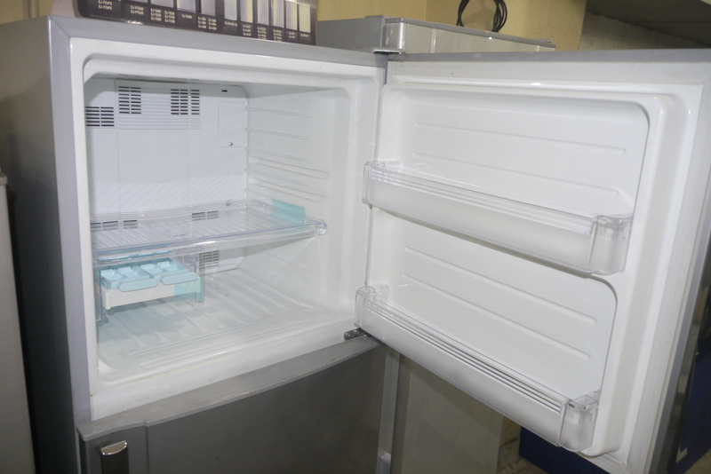 Sharp 10 cuft 2 door no frost Refrigerator - Cebu Appliance Center